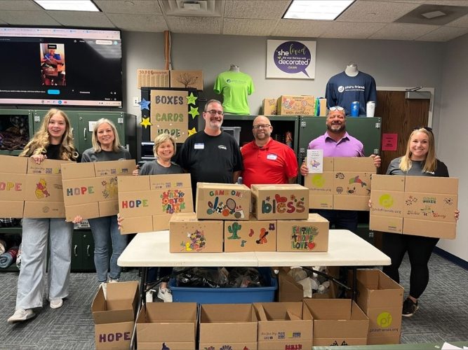 HSA Volunteers Give Back at Phil’s Friends – Addison Hope Center | phcppros