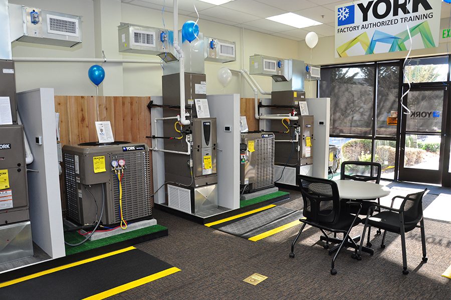 Johnson Controls Opens Second Training Center as Part of Nationwide ...