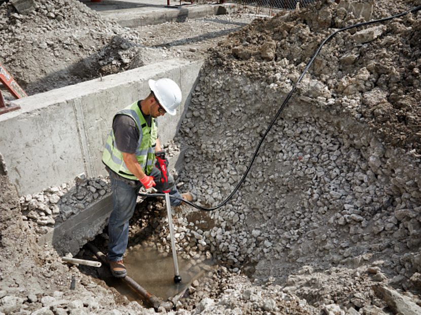 Milwaukee Tool M12 Stick Transfer Pump | 2022-07-25 | phcppros